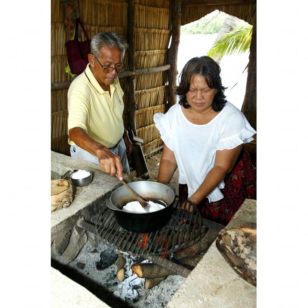 Guam Historic Village ( Gef Pa' go Park ) - 關島旅遊 | U Travel